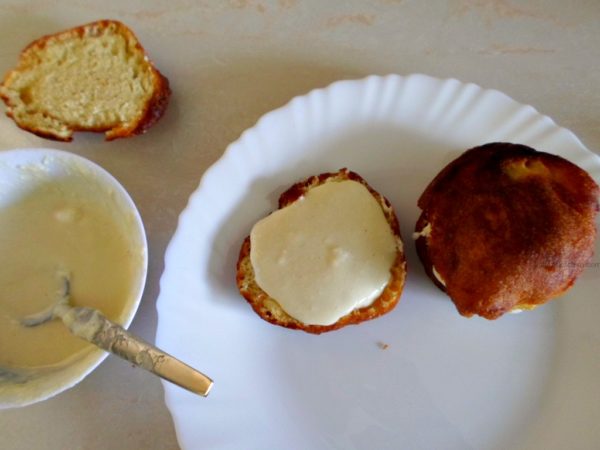 mascarpone filling in drop scones – Kaluhi's Kitchen