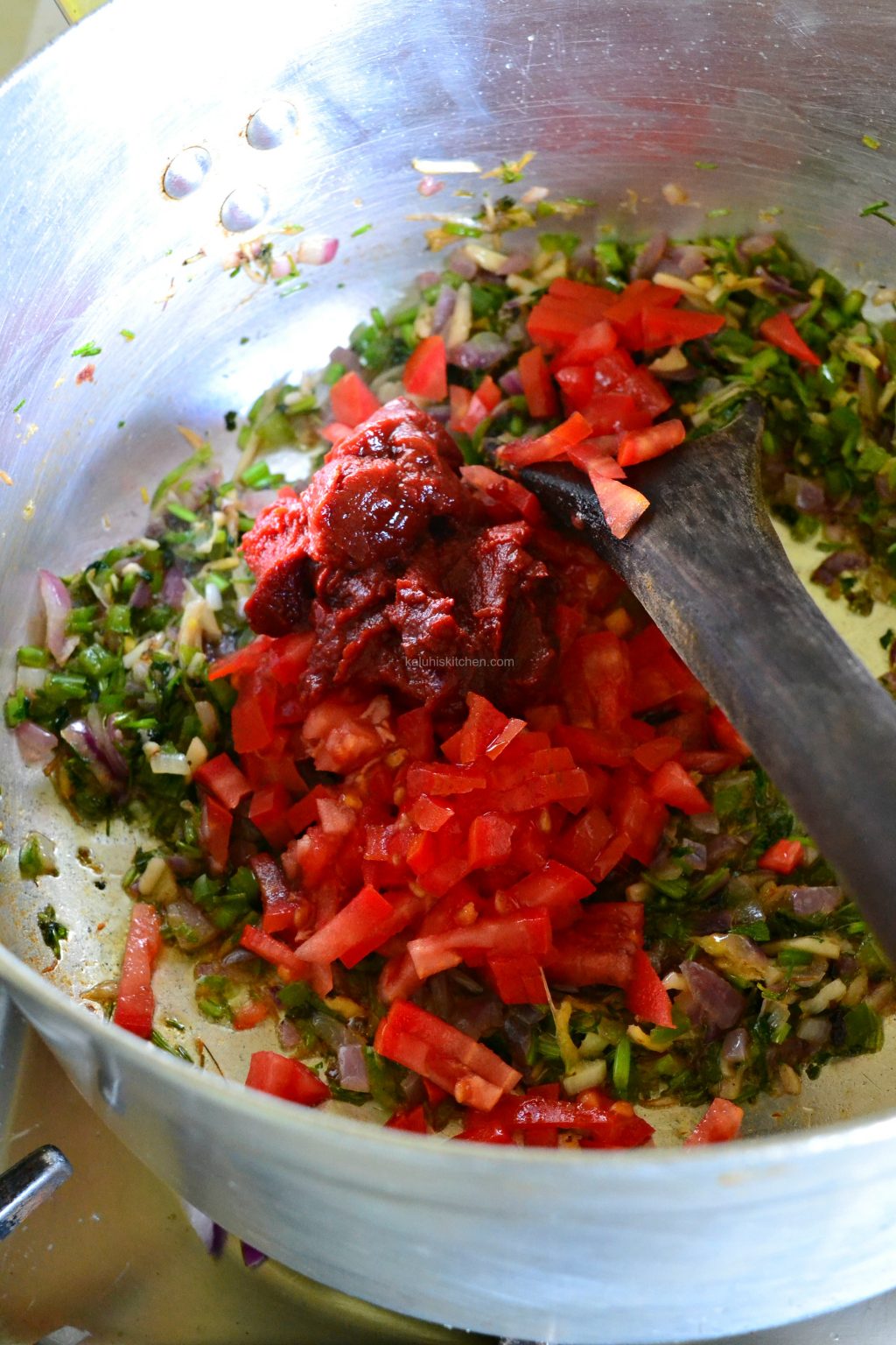 KALUHISKITCHEN NJAHI RECIPE_CURRY AND COCONUT CREAM RECIPE ...