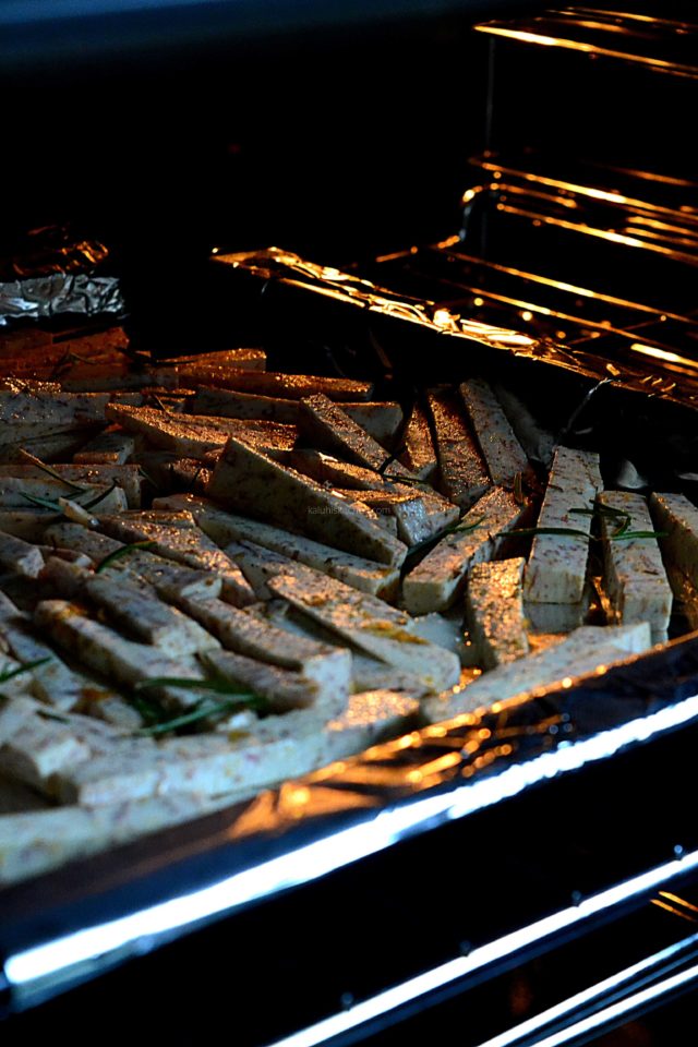 Cumin Nduma Fries with Roasted Garlic & Grapefruit Aioli