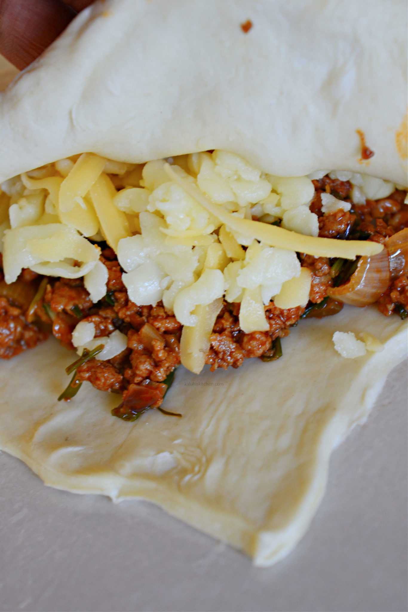 Cheesy Beef Meat Pies