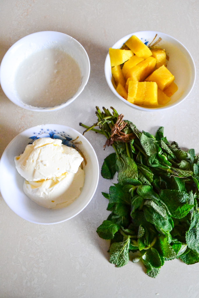 MINTY PINA COLADA MILKSHAKE_HOW TO MAKE A MILKSHAKE_KALUHI MILKSHAKE ...