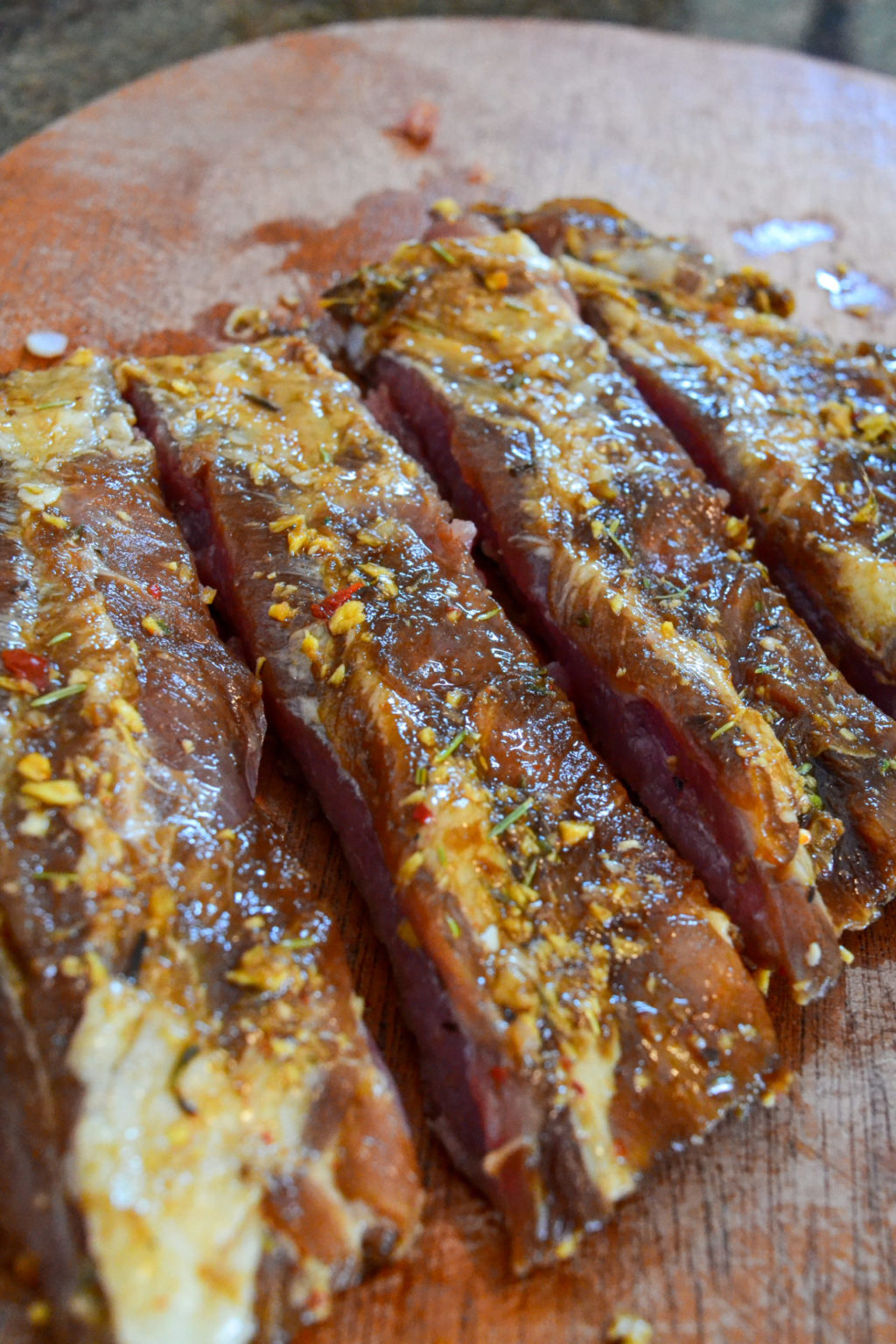 Sticky Pork Ribs with Mango BBQ sauce
